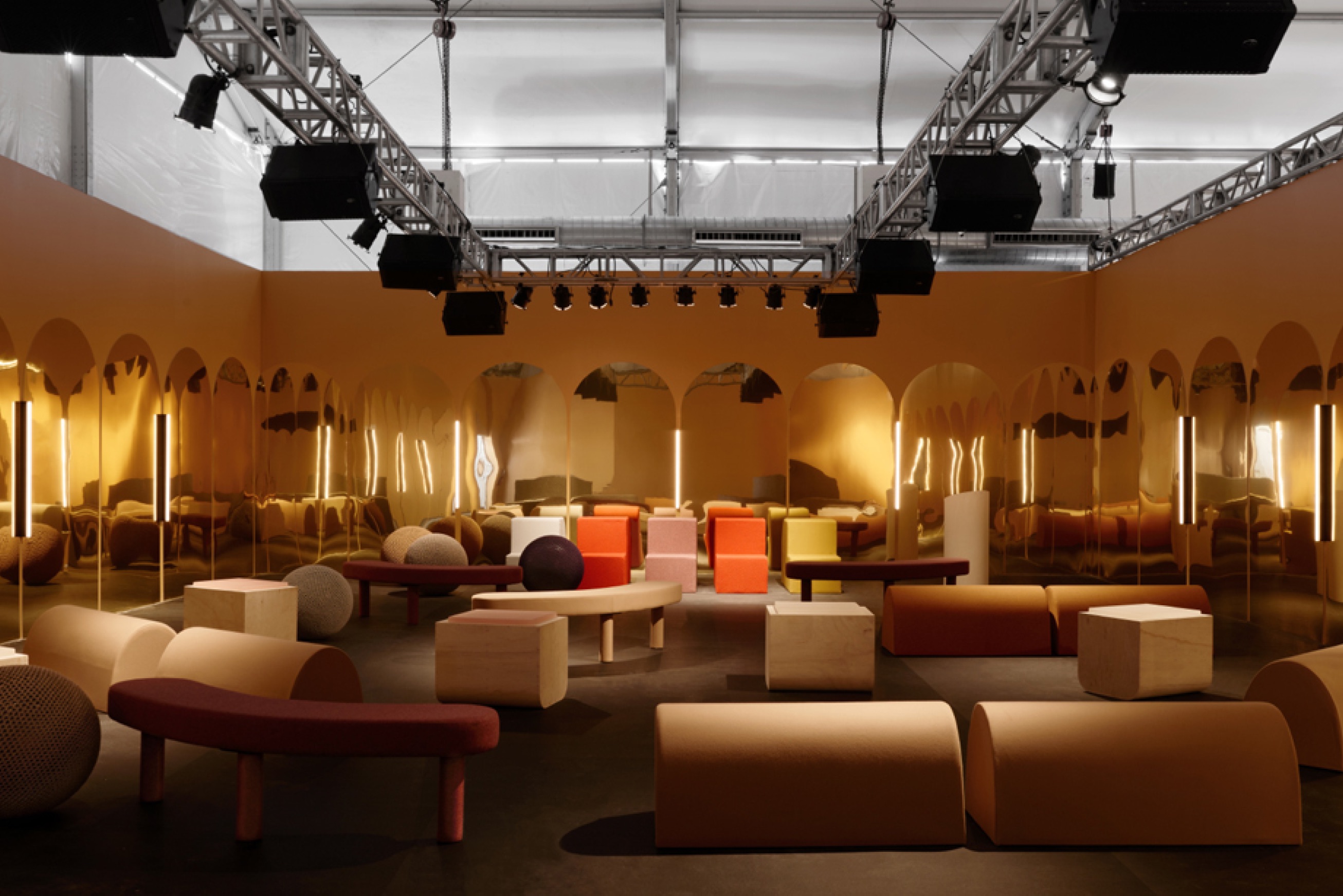 Spectacle - Design Talks Theater for Design Miami - Miami, USA - LOT